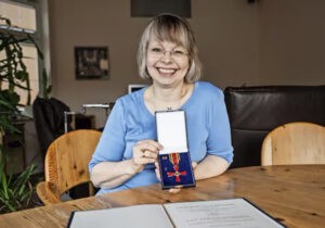 Verleihung des Bundesverdienstkreuzes an das DGhK-Mitglied Silke Thon ...